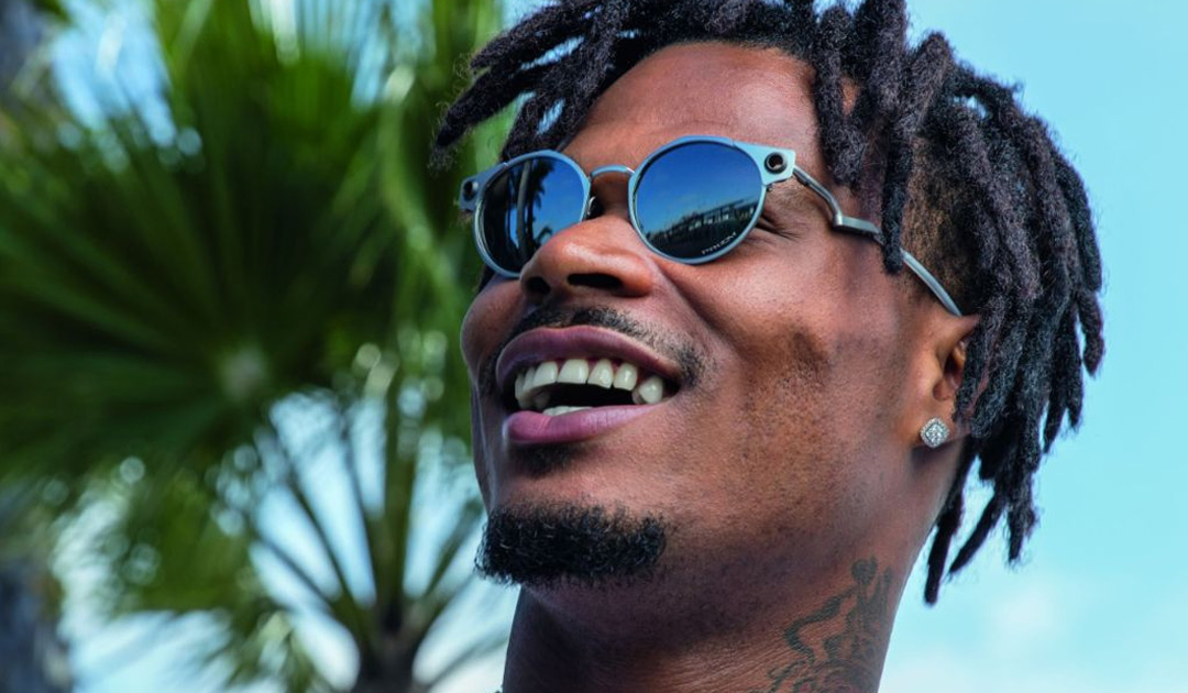 High-Tech Sunglasses by Oakley – EyeOns.com